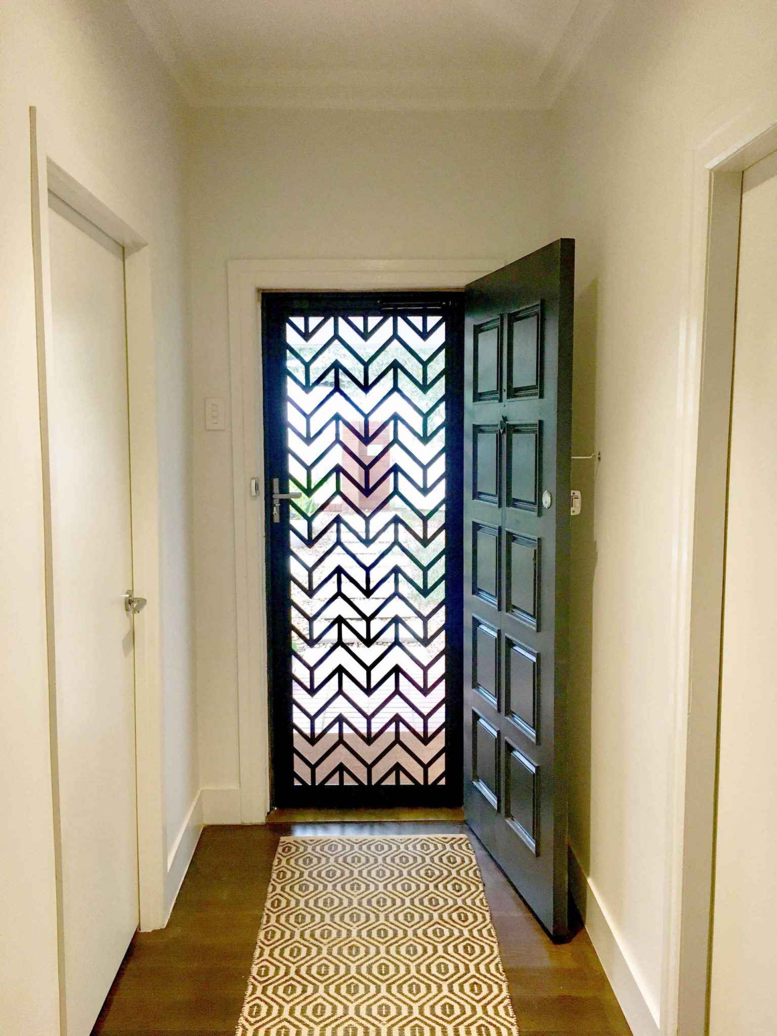 Chevron – Best security doors on the market | Decoview Security ...